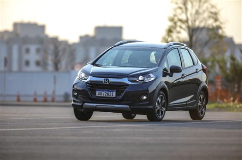 Fotos Honda WR V ganha novo visual e inédita versão de entrada LX UOL Carros