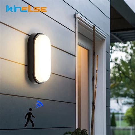 Pir Motion Sensor โคมไฟติดผนังกันน้ำกลางแจ้งโคมไฟ Ip54 ทางเดินระเบียง