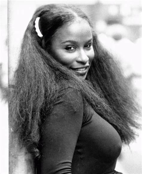 Rate This Girl Day Chaka Khan Sports Hip Hop Piff The Coli