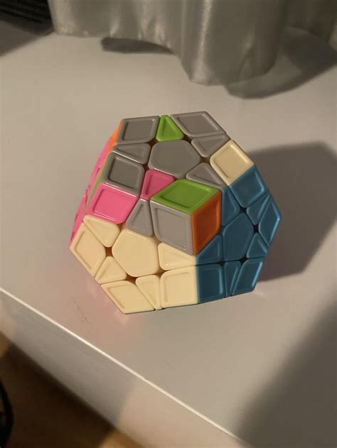 Help I Cant Get Past This What Algorithm Should I Do R Rubiks Cubes