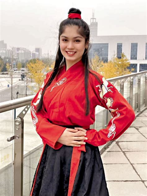 特稿中國迷誓以木蘭之志守護家鄉 香港文匯報