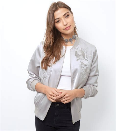 New Look Shell Embroidered Bomber Jacket Satiny