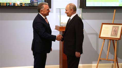 Путин пред Уиткоф Готов съм да преговарям за мир с Украйна без предварителни условия Новини бг