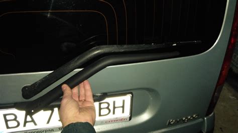 задний поводок дворника "клюшка" — Renault Kangoo (1G), 1,4 л, 2006 ...