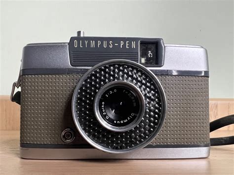 Olympus Pen Ee Photography Cameras On Carousell