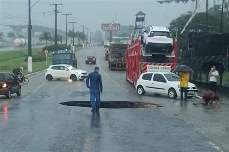 Chuvas Intensas Causam Danos E Alagamentos Na Região Norte De Santa