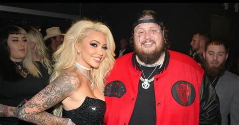 Bunnie Xo Says Husband Jelly Roll Quits Social Media Due To Weight