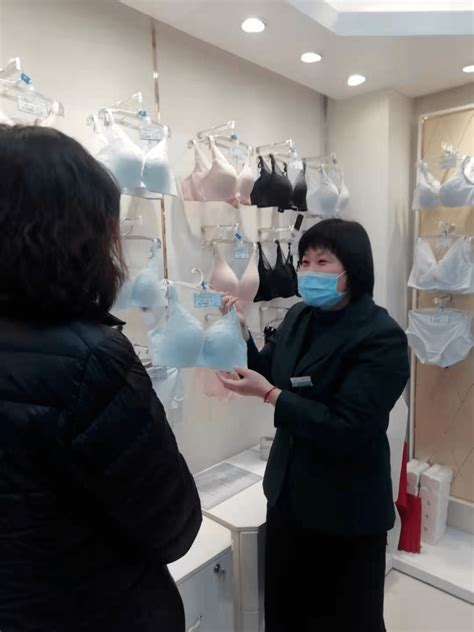 视客为友服务感动小故事2021 26我与顾客之间的故事 文胸