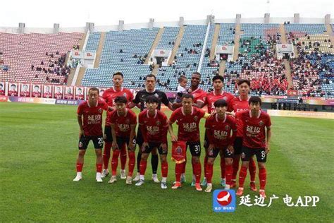 延边龙鼎24遭广西平果哈嘹逆转 跨赛季20场主场不败记录作古比赛金大三摄影