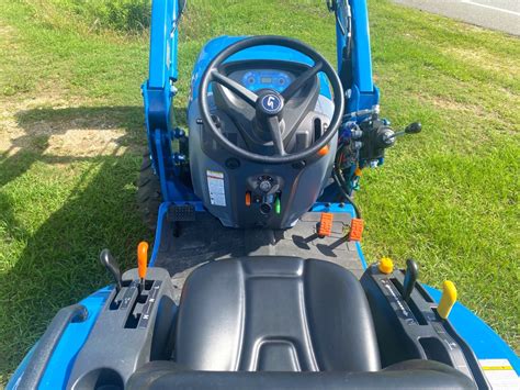 Ls Tractor Xj2025h Compact Tractor W Backhoe And Loader Parkway