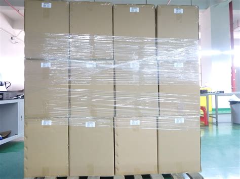 High Power C19 Socket Pdu Three Phase 63a Circuit Breaker Output Branch