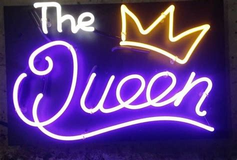 Pin By 👑queensociety👑 On Neon Led Neon Custom Sign Ts For Her
