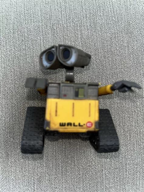 Vintage Disney Pixar Wall E Poseable Action Figure Thinkway Toys 25 £