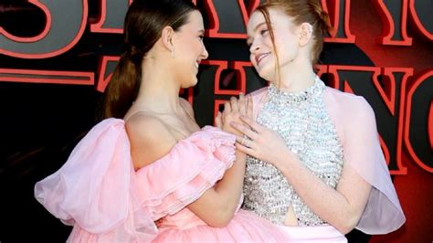 ¿millie Bobby Brown Y Sadie Sink Son Amigas Así Es Verdaderamente Su