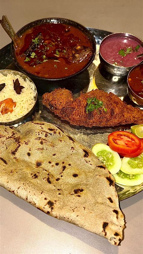 Angara Resto And Bar Veg Nonveg स्पे मच्छी थाळी व इतर थाळ्या उपलब्ध🍽