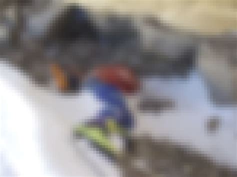 The Creepy Story Of Green Boots The Frozen Corpse On Mt Everest