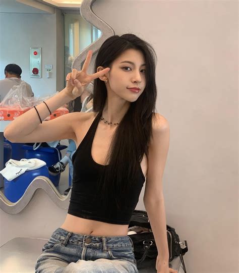 Cute Midriff Rrealasians Cute Midriff Rrealasians