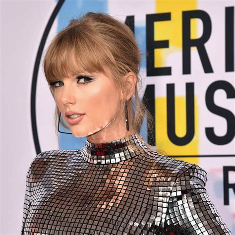 15 Best Taylor Swift Makeup Looks And How To Recreate Them Ipsy