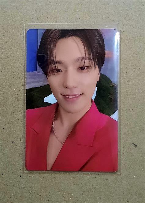 WTS SEVENTEEN DINO SECTOR 17 PC Hobbies Toys Collectibles Memorabilia K Wave On Carousell