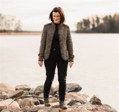 Introducing Amy Lindroos Compass Psychology