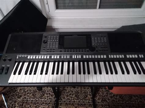 Yamaha psr S 770