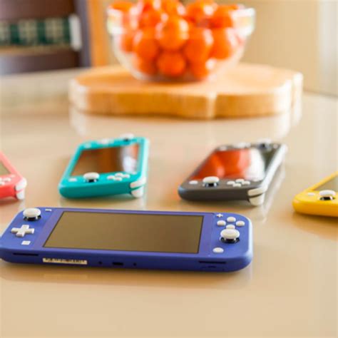 Nintendo Switch Lite In Coral 59 Games Black Naturalforma Br