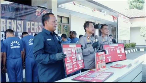 Polres Sukabumi Ungkap 17 Kasus Narkotika Dan OKT Dengan Barang Bukti