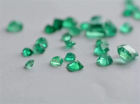 Emerald Gemstone Who Can Benefit The Most From It And Who Should Never