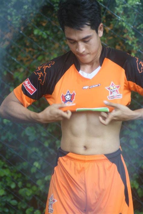 ดาราชายไทยแบบตุงๆๆๆ