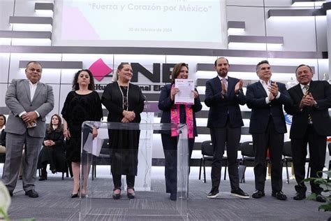 Xóchitl Gálvez Se Registra Ante El Ine Como Candidata Presidencial Por
