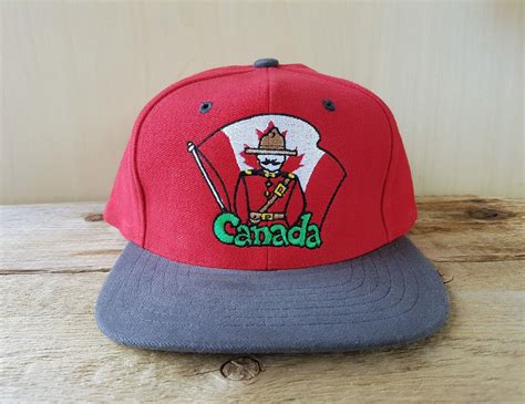 Canada Mountie Rcmp Officer Souvenir Vintage 90s Embroidered Strapback