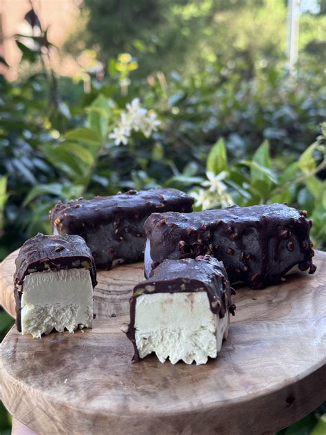 Semifreddo Al Pistacchio Un Dolce Riciclo Creativo Dolcegiuridica