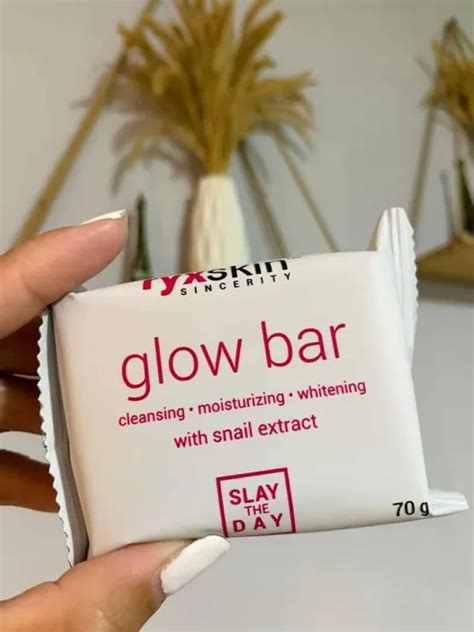 Ryx Skin Glow Bar 13g And Glow Bar Minis 70g Cleansing Moisturizing
