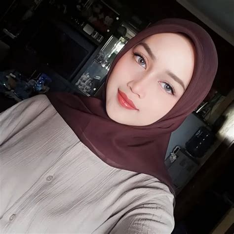 Ajeng Nurjihan Ajeng Jhn On Threads