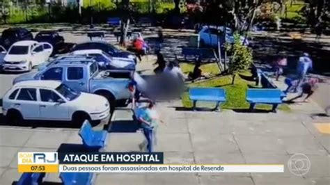 Vídeo Duas pessoas são assassinadas em hospital de Resende Bom Dia