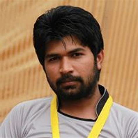 Stream Hassan Cheema 18 Music Listen To Songs Albums Playlists For