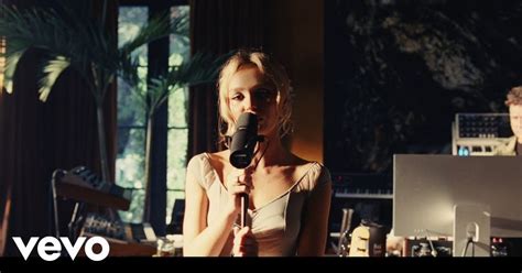 Videoclip The Weeknd Jennie Lily Rose Depp One Of The Girls