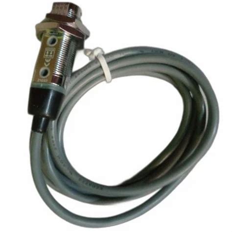 FT 18 2 RMPS K4 Photoelectric Diffuse Sensor At 2200 Piece Diffuse