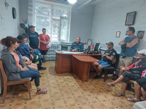 Сегодня глава Казацкой сельской администрации Харченко Николай Иванович провел встречу с