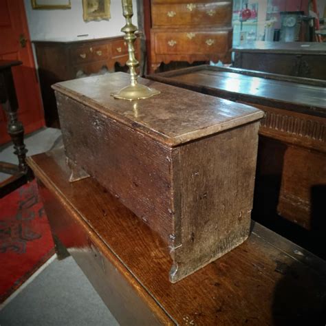 Elizabethan Coffer Robin Wheatley Antiques