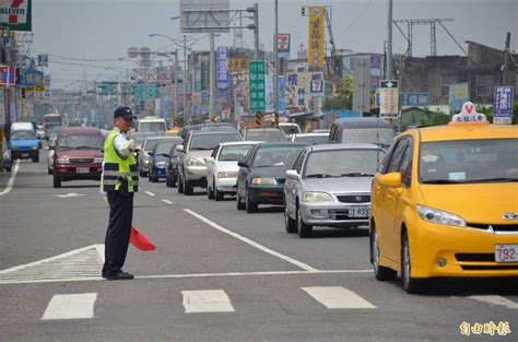 新聞 有打方向燈不算逼車？法官：才1秒就切進車道險碰撞，屬危險駕駛 看板 Pingtung Mo Ptt 鄉公所