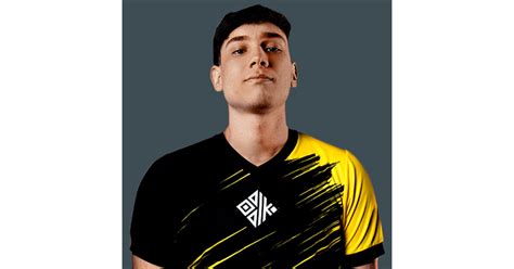 Togs Cs2 Settings Crosshair Sensitivity And Config 2025 Launch Options Video Mouse And Hardware