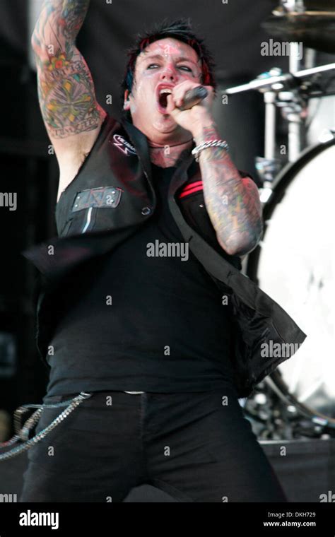 Papa Roach Lead Singer Jacoby Shaddix Performs On Stage At The Molson Amphitheatre In Toronto