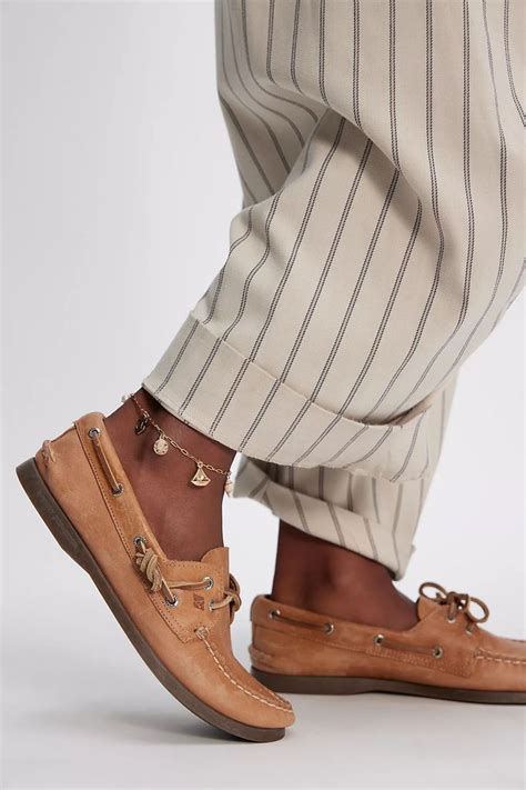Sperry 2 Eye Boat Shoes Tying Sperrys Sperry Boat Shoes Outfit Boat