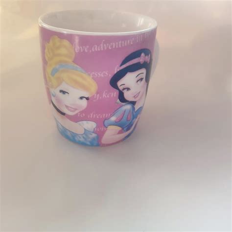Чашка з принцесами дизнею — ціна 140 грн у каталозі Чашки Купити товари для дому та побуту за