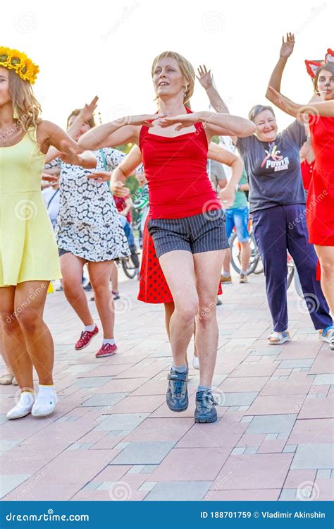 Dancing Beautiful And Elegant Stylish Girls Participating In The