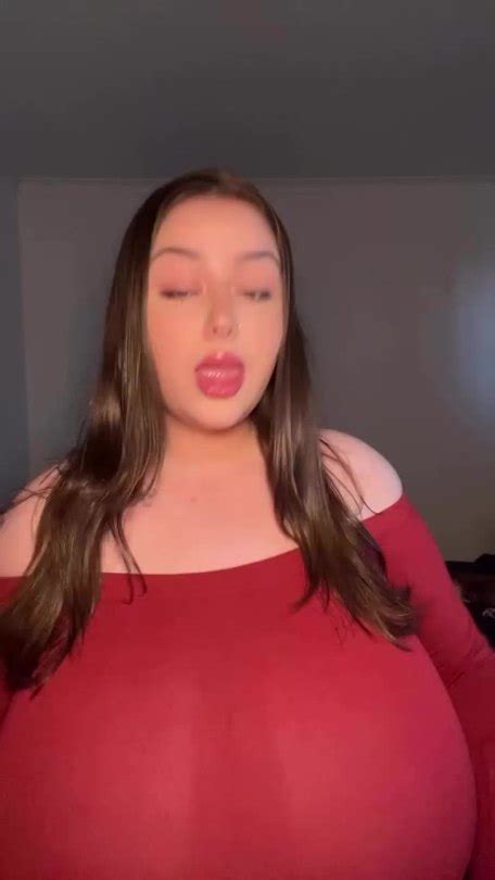 Video Tagged With Hot Breast Big Breats Big Beautiful Breasts Jeremyfo On Tumblr