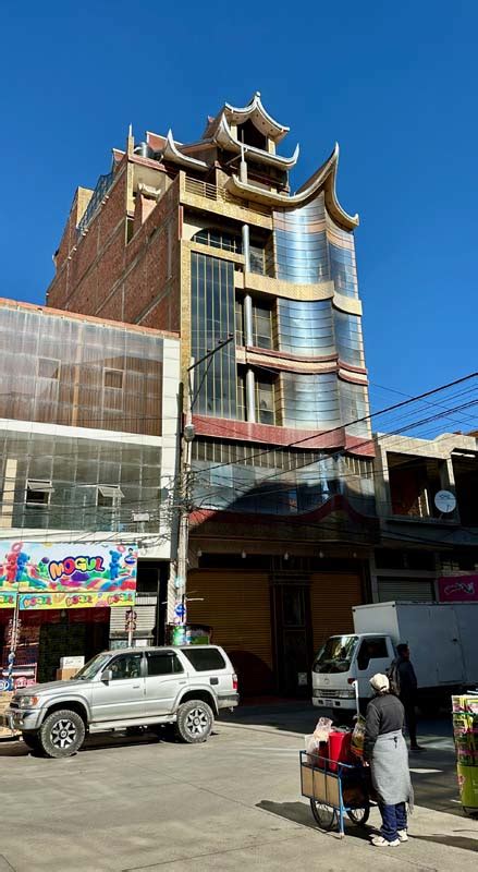 Neo Andean Architecture In El Alto Bolivia