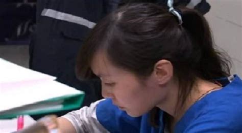 2016年，台灣32歲女孩給700多隻狗安樂死後，將最後1針給了新婚的自己：「遺言」曝光 每天好日子