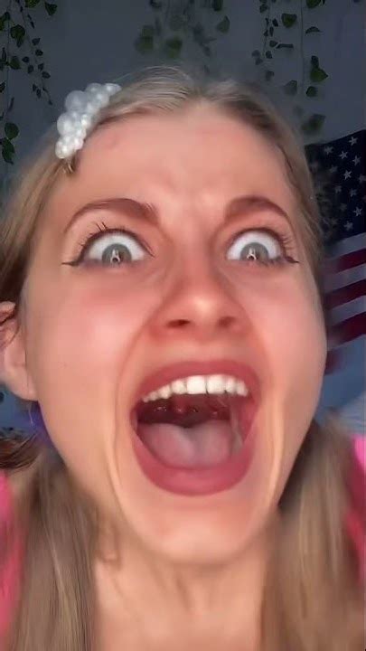 Мелкая лоханулась Youtube